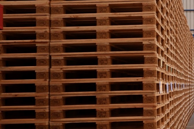 EPAL Pallet Manufacturer: Choosing The Right Manufacturer - bmr