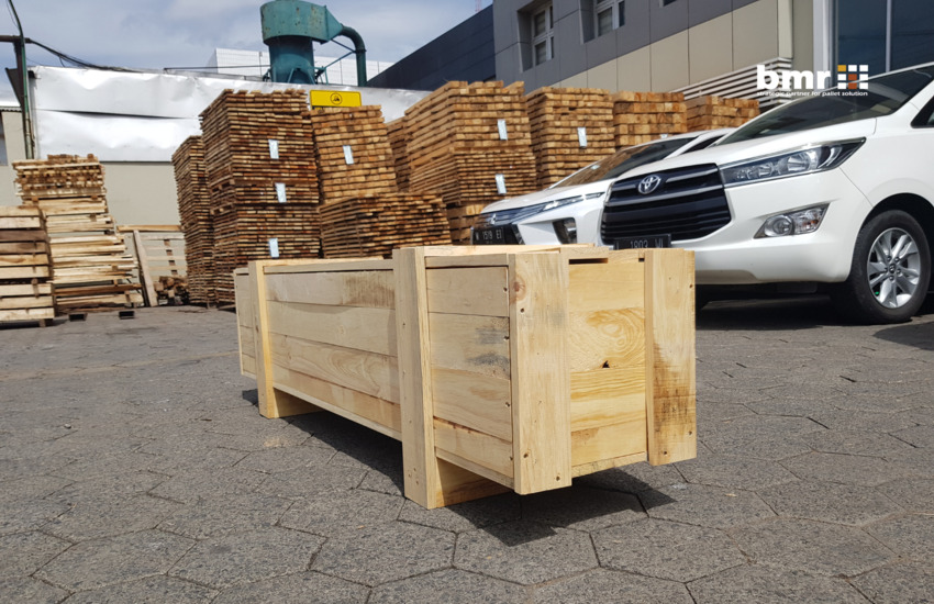 Jual Pallet Kayu - Tingkatkan Efisiensi Logistik Anda dengan Box Kayu